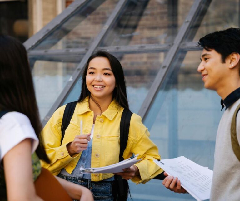 UCLA Move-In Day Guide 2025: Complete Checklist and Tips